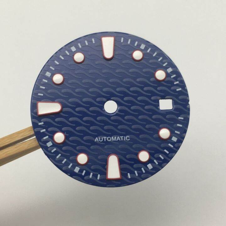 The 29mm dial is replaced by Seiko modified luminous literally adapted ...