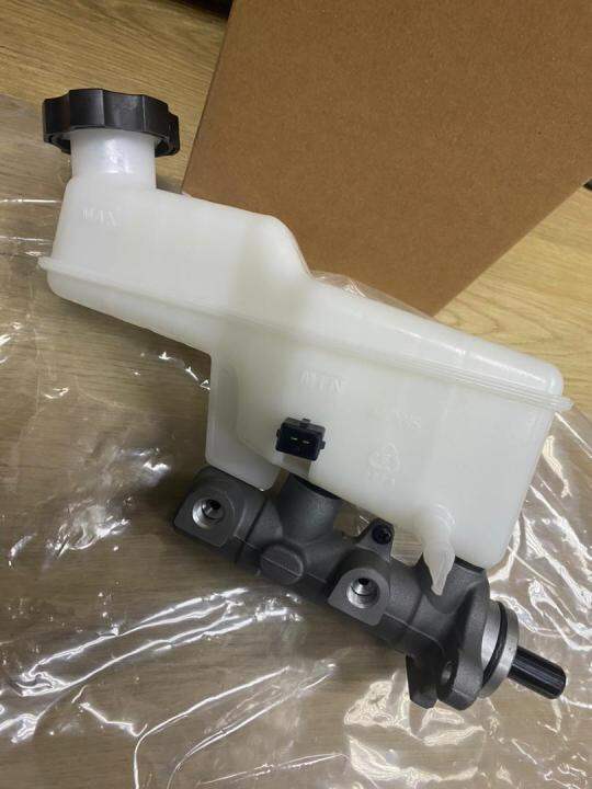 BRAKE MASTER CYLINDER PUMP WITH TANK GENUINE PART (ORIGINAL) [58510 ...