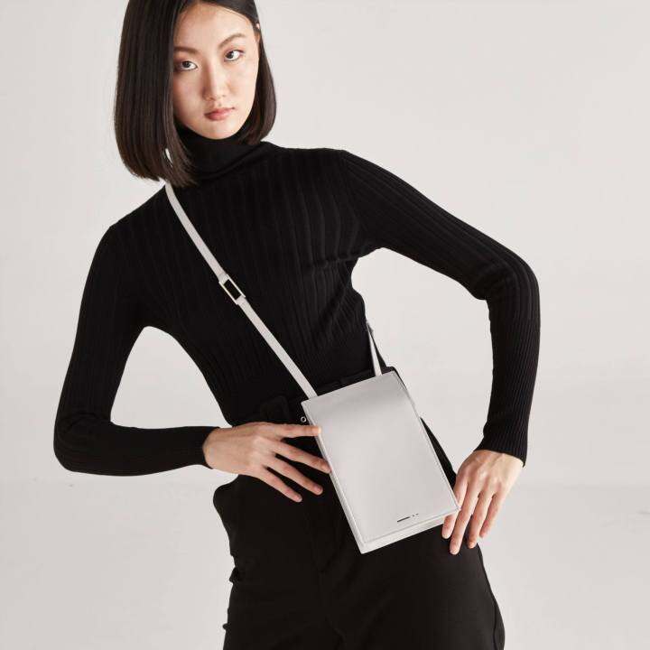 dashbrand DA17 Conductor Bag – Black กระเป๋าสะพายข้าง ใส่โทรศัพท์มือถือ ...