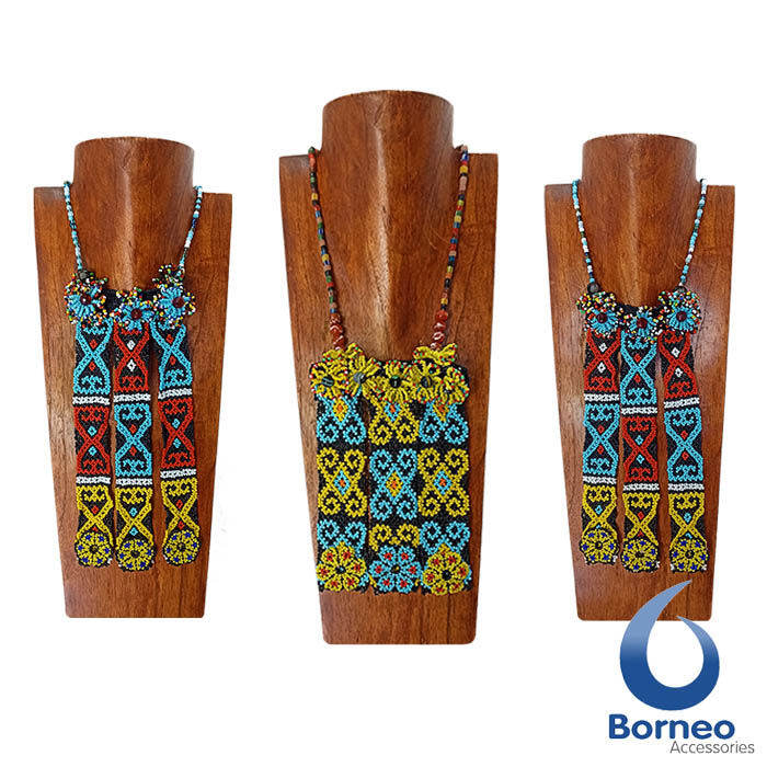 Kalung Anyaman Manik Tiga Strap Motif Etnik Dayak Kalimantan | Lazada ...
