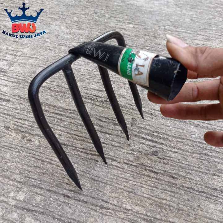 Garukan Sampah Besi Baja Cap Ayam Jago - Mata Garon Gatul Garpu 4 Jari ...