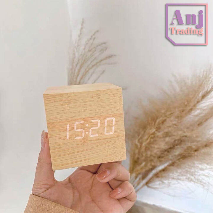 Desktop Wooden Alarm Clock Square Mini Mute Voice-Activated LED clock ...