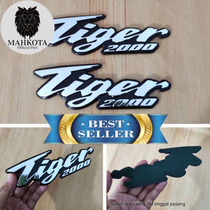 Sepasang Emblem Tiger 2000 crom Emblem Tanki Tiger 2000 Bahan Plastik ...