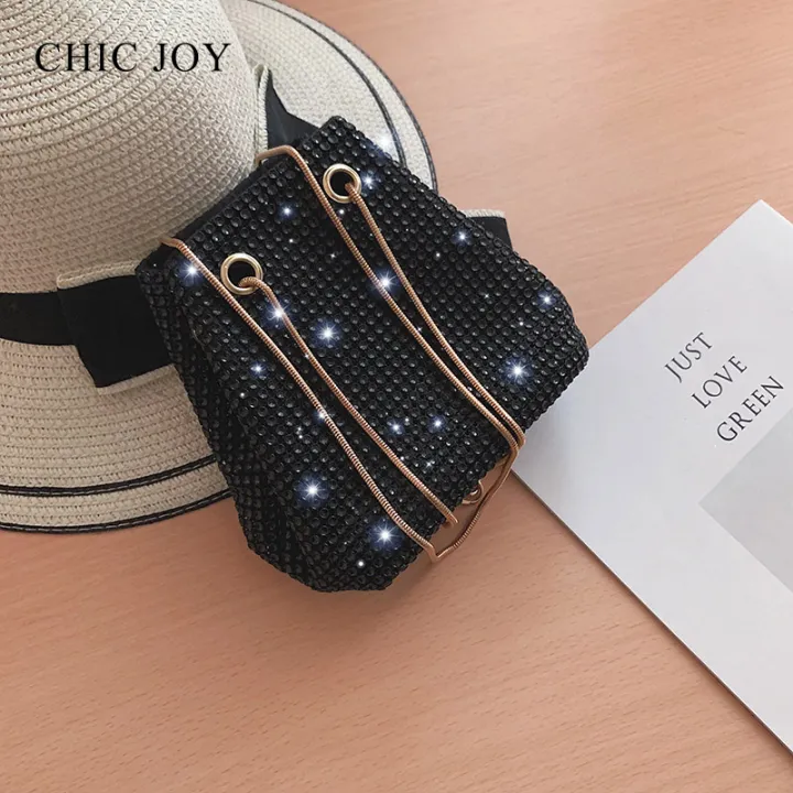 Cjoy กระเป๋าสะพาย ผู้หญิง กระเป๋าเฉียงขนาดเล็กของผู้หญิง,กระเป๋าทรงถังสายโซ่ลักษณะสดใสแฟชั่น ...