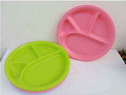 Plastic plate with 4 division plastic plato/party plate | Lazada PH