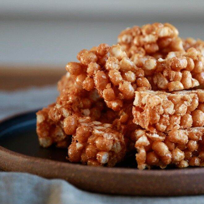 ตามรอยซีรีย์เกาหลี นะจ๊ะ 맘모스 오란다 ขนมข้าวพองเคลือบน้ำตาล Oranda Snack ...