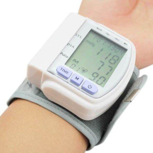 Alat Tes Tekanan Tensi Darah Digital Tensimeter Otomatis Blood Pressure ...