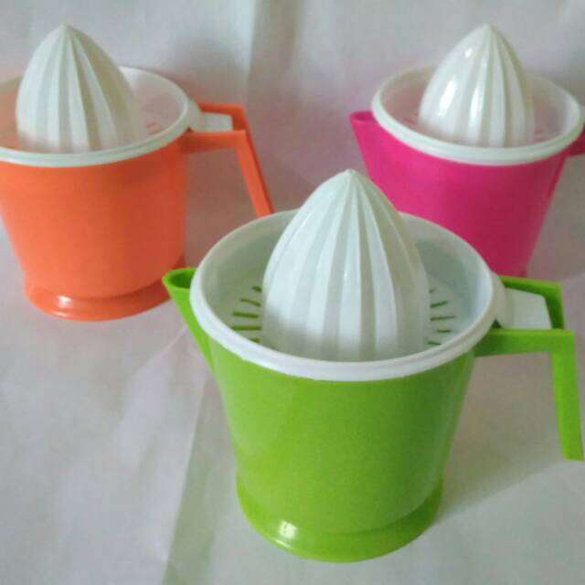 PERASAN JERUK + PENAMPUNG/Alas peras jeruk plastik/perasan jeruk peras ...