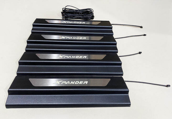 Mitsubishi Xpander 2018 to 2020 Door Side Stepsill With LED Lights ...