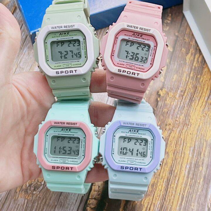 Watchtime นาฬิกาข้อมือแฟชั่นผู้หญิง sport ระบบดิจิตอล สายยาง มีไฟ จับ ...