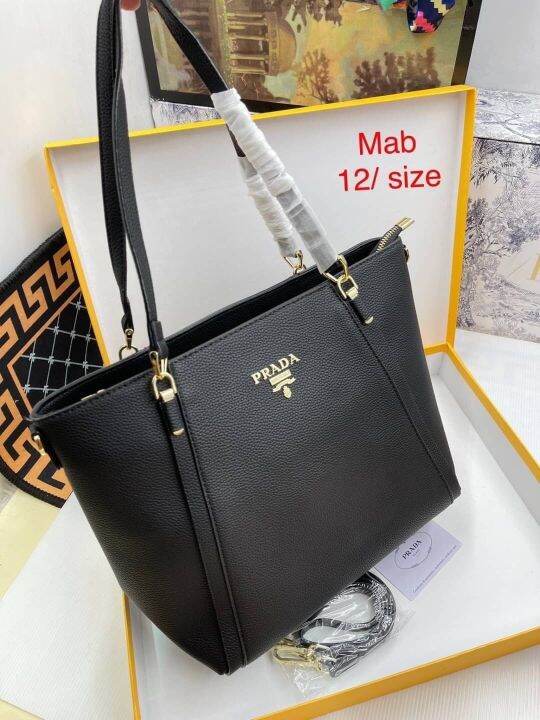 กระเป๋าสะพายข้าง Prada 12 นิ้ว | Lazada.co.th