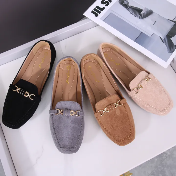SANDY NEW KOREAN SHOES NA MAY BAKAL NA KULAY GINTO NA DESIGN (MATIBAY ...
