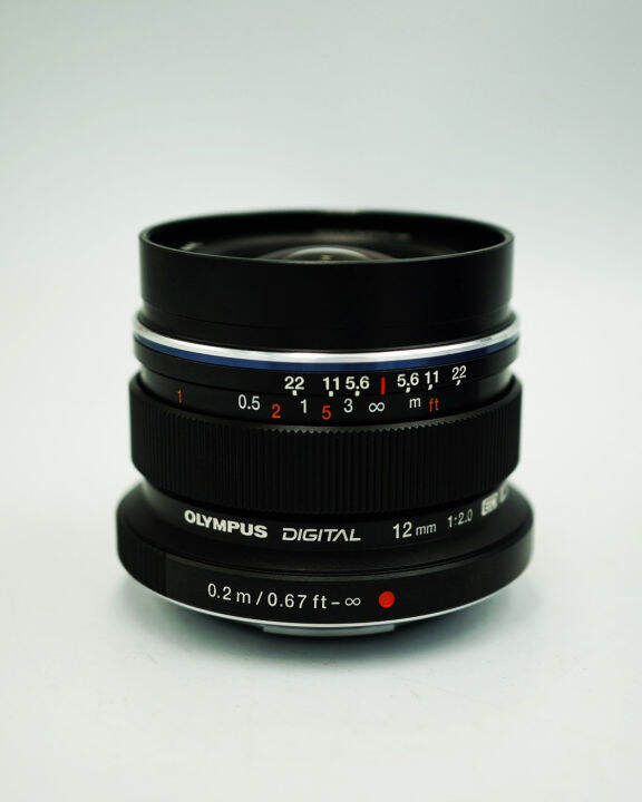 Olympus 12mm f/2 เหมาะสำหรับการถ่ายภาพทุกมิติ ตั้งแต่การถ่ายภาพภายใน ...