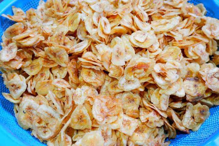 Kripik Pisang Varian Rasa Enak dan Renyah bisa bayar di tempat (COD ...