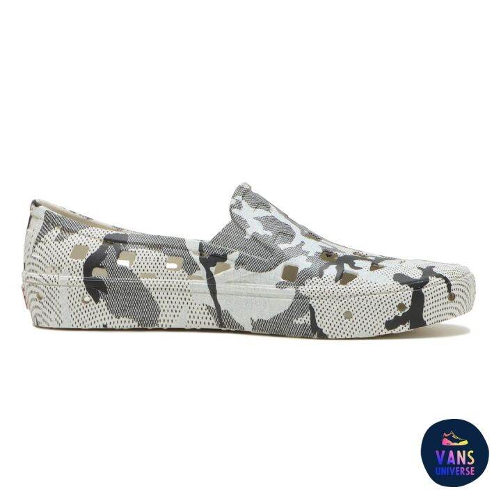 [ของแท้ ส่งฟรี PRE-ORDER] VANS TREK SLIP-ON - ARCTIC CAMO BLK | Lazada ...