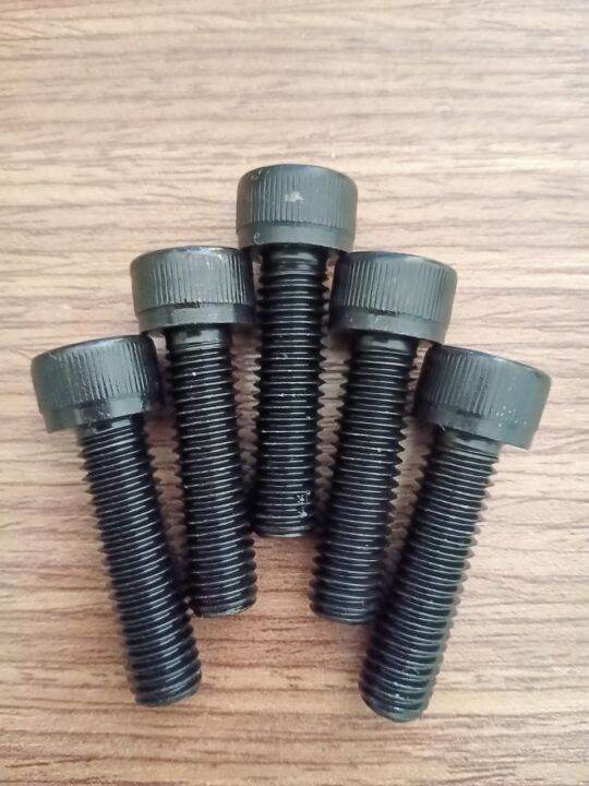 1 BỊCH 25 CON BULONG LỤC GIÁC THÉP 8x30 M.E HOÀNG KHANG | Lazada.vn