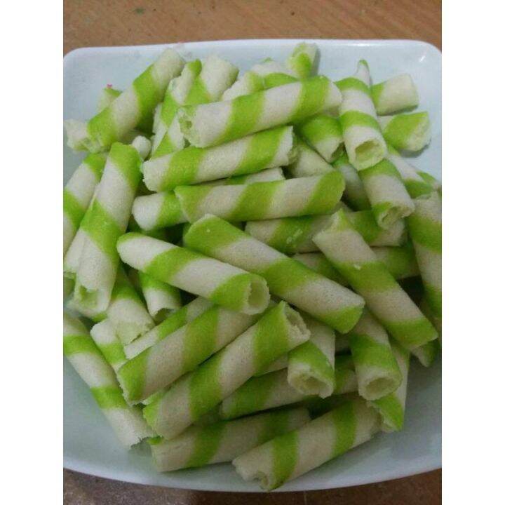 Makanan Ringan Astor Mini Twist Pandan Blueberry Camilan Kue Manis ...