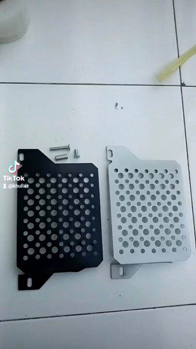 TUTUP COVER RADIATOR PLAT BESI YAMAHA NMAX LEXI AEROX FREE BAUT ...