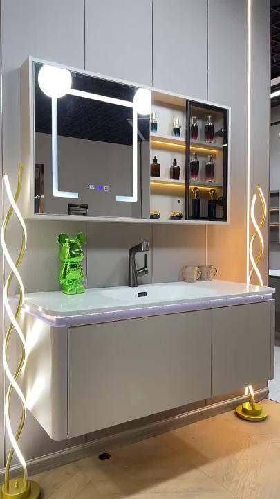 GGMM Shining Circular Arc Cabinet Body with Induction Light with Skin ...