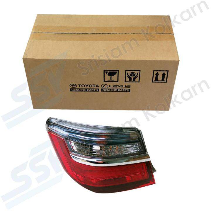 TOYOTA ไฟท้าย CAMRY15_AVV50 แท้ห้าง LHไม่+หลอด ( 81561-06710 )(ซ้าย) (1 ...
