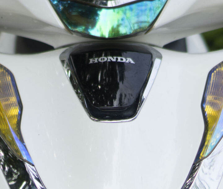 Decal Dán Choá Đèn Titan SH 2017 2018 2019 | Film Dán Đổi Màu Đèn Xe ...