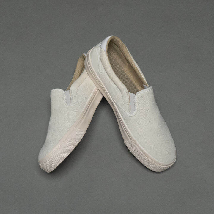Sepatu Johnson Slip On Jupiter Milky | Lazada Indonesia