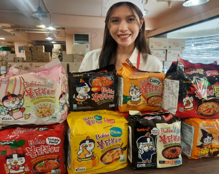 Samyang Buldak All variants Fire Noodle Hot Chicken Flavor Ramen 140g x 5 pouches (Multi pack ...