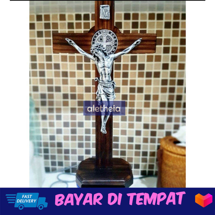 Salib Duduk Yesus Kayu Jati Tinggi 40 cm / Salib Misa Ekaristi | Lazada ...