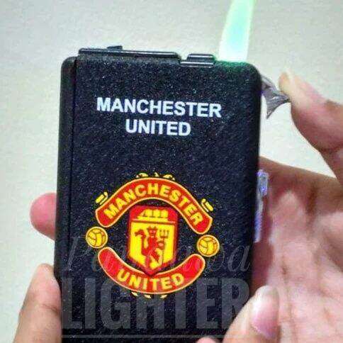 Kotak Rokok Plus Korek Api Manchester United Black/Kotak Roko Unik ...