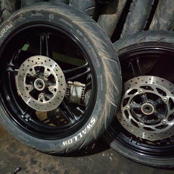 Velg Velk Roda Depan Belakang Ori Original Yamaha Yzf R15 R 15 V2 V 2 ...