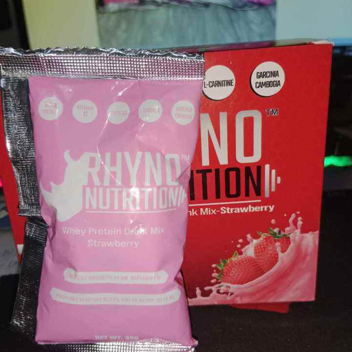 STRAWBERRY WHEY PROTEIN RHYNO NUTRITION 10SACHET | Lazada PH