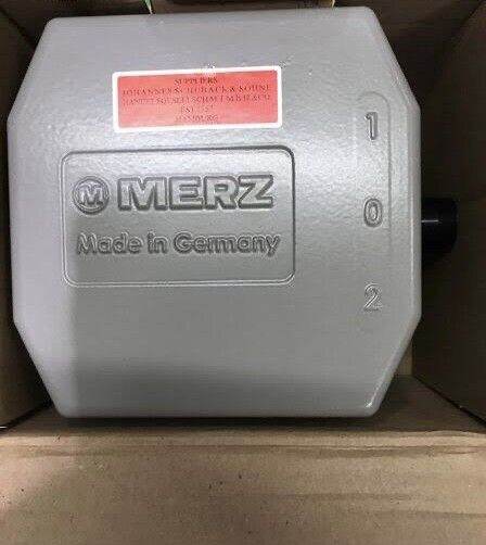 Merz Ohm saklar COS Changeover Switch / Handle GZ 1-0-2 4P 40A | Lazada ...