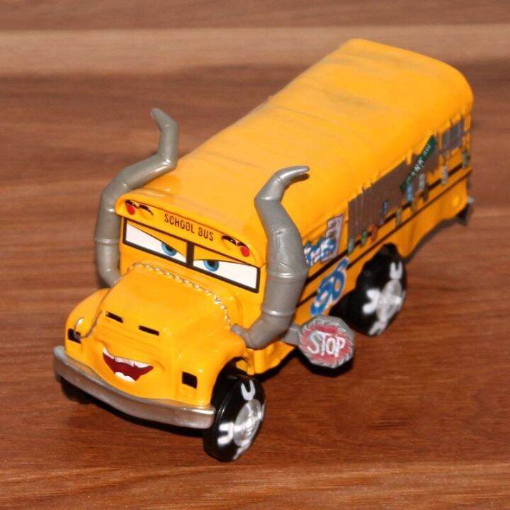 Pixar Cars Miss Fritter 1:55 Scale Diecast โลหะผสมรุ่นของเล่นน่ารัก ...