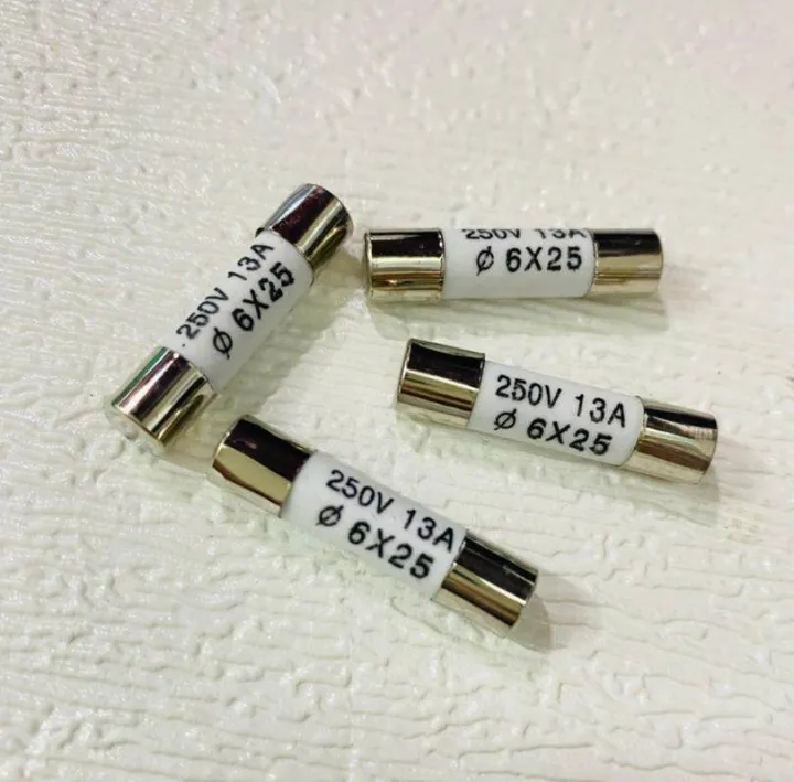 GLASS FUSE 250V Plug TOP aircond lektrik GLASS TUBE FUSE SOCKET 3A 13A ...