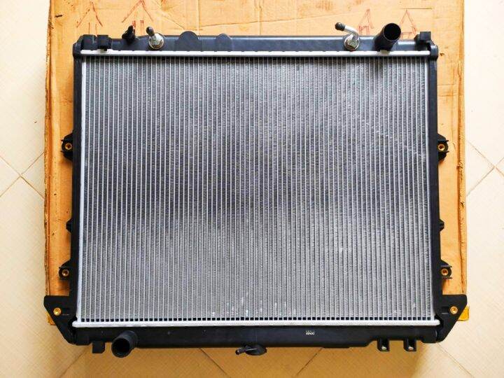 Két Nước (Cool Gear Radiator) Denso 8030 - Toyota Fortuner 2.7 AT ...