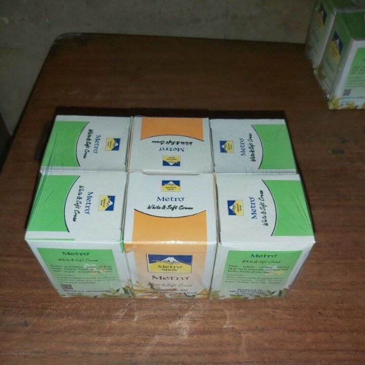 Metro Snow White and Soft Cream 60 gram 1 Pak isi 6 PCS / Pelembab ...