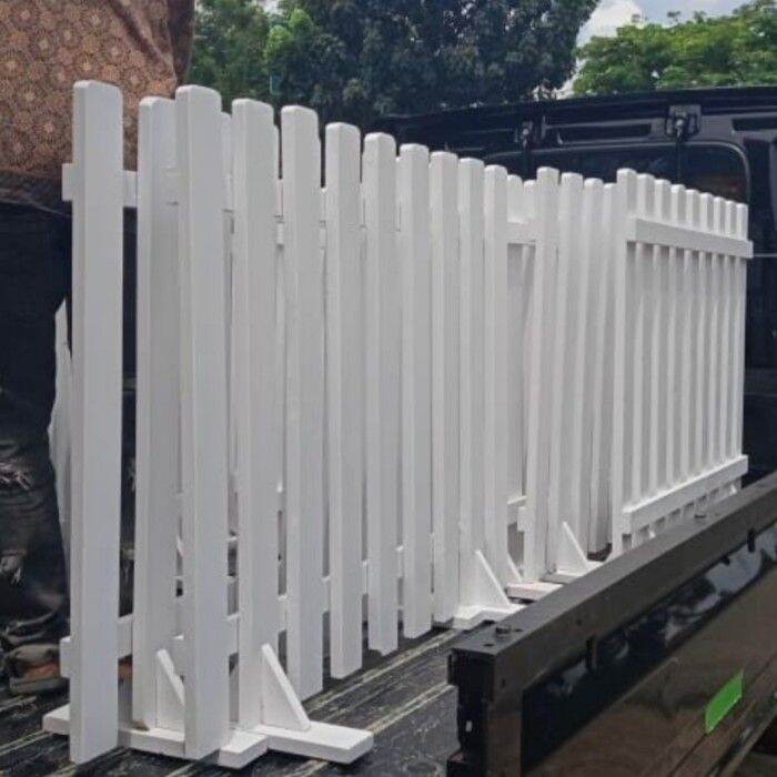 pagar kayu penyekat ruangan/taman/pembatas ruangan P 100 T 80 | Lazada ...
