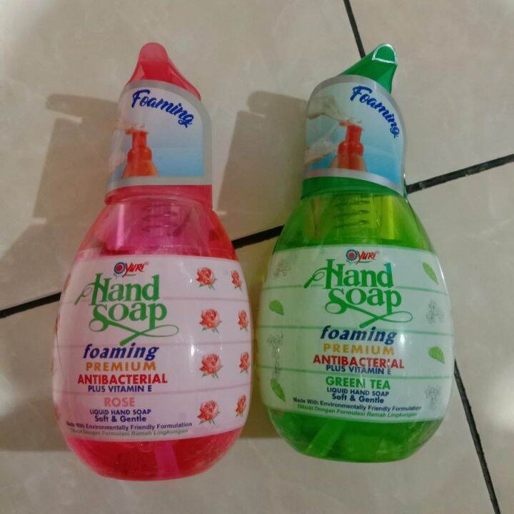 Yuri Sabun Cuci Tangan Foaming Premium Antibacterial Pump 410ml | Lazada Indonesia