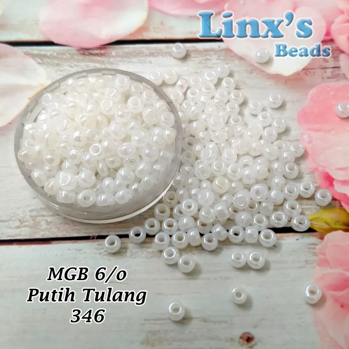 Manik Payet Pasir Jepang MGB Uk. 6/o Putih Doff & Cream (10 gram ...