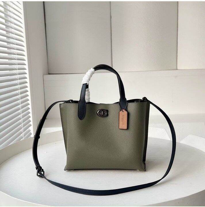 Original Coach C8561 Willow Tote 24 In Colorblock - Green | Lazada PH