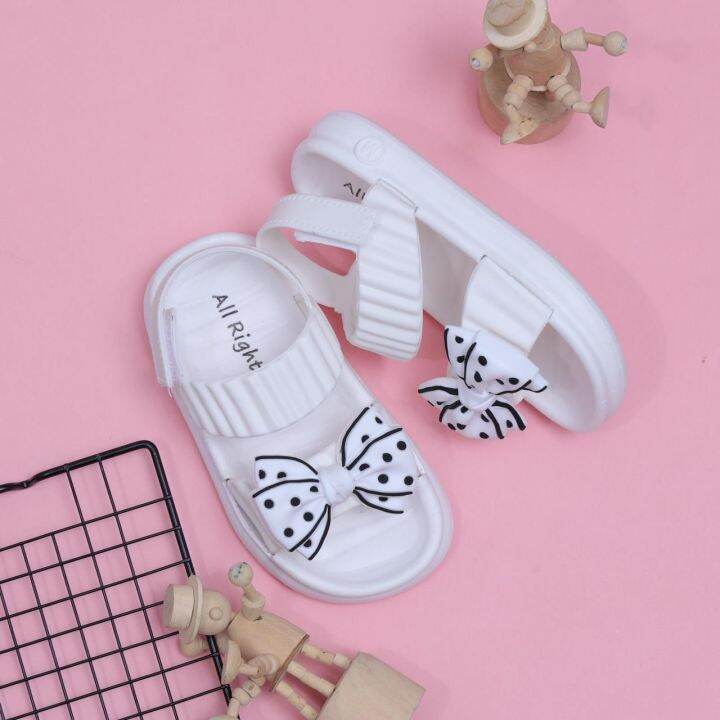 1032 New sanndals mga bata | Lazada PH
