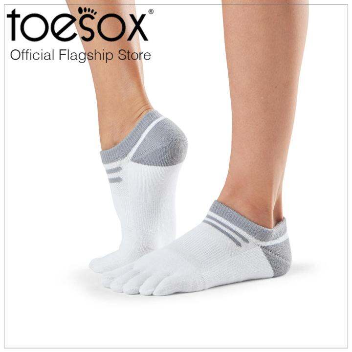 ToeSox โทซอคส์ ถุงเท้ากีฬาแยกนิ้ว เนื้อหนานุ่ม ข้อต่ำ รุ่น Medium ...