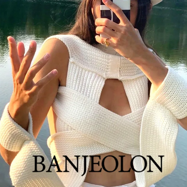 BANJEOLON เสื้อครอปสายเดี่ยว ผ้าถัก สีพื้น แฟชั่นสำหรับผู้หญิง (14 สี) หลากหลายวิธีในการสวมใส่ ...