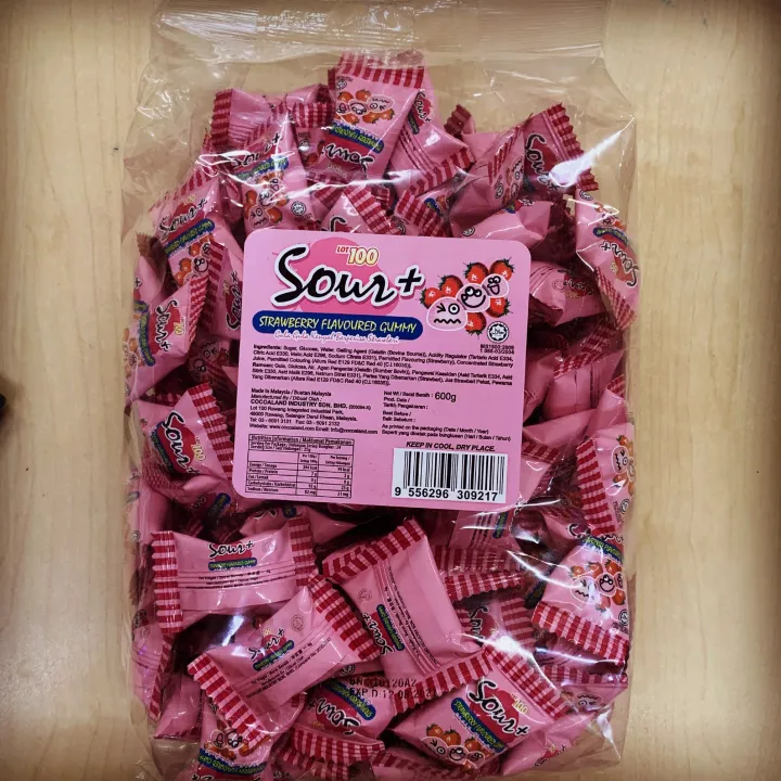 LOT 100 SOUR PLUS + STRAWBERRY GUMMY 600G (150PCS) | Lazada