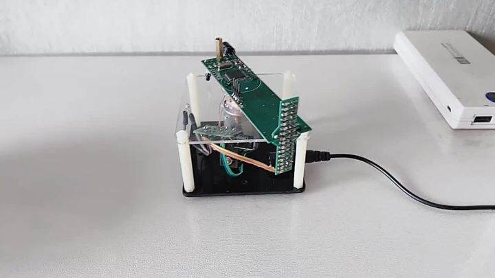 Persistent Visual Display Kit Cylindrical Cross Rotating LED Kit 89C52 ...