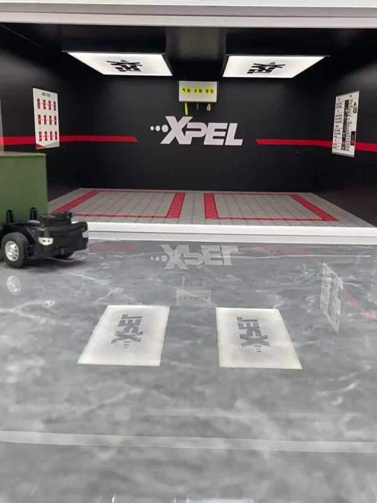 รถเมอร์เซเดส-เบนซ์รุ่น Norma Disson RV รถออฟโรดรุ่นโลหะผสมจำลองเสียงและ ...