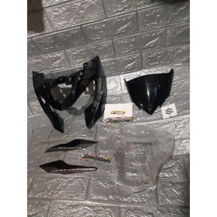 Explosive models Raider Fi 150 Lens glossy Cowling visor sticker emblem ...