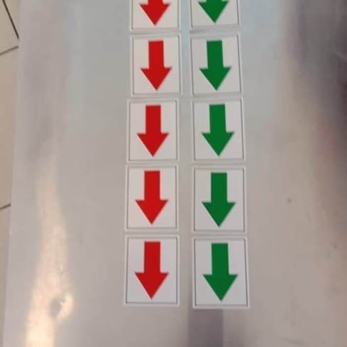 SIGN STICKER PANAH MERAH DAN HIJAU REFLEKTOR / reflective 10X5 CM ...