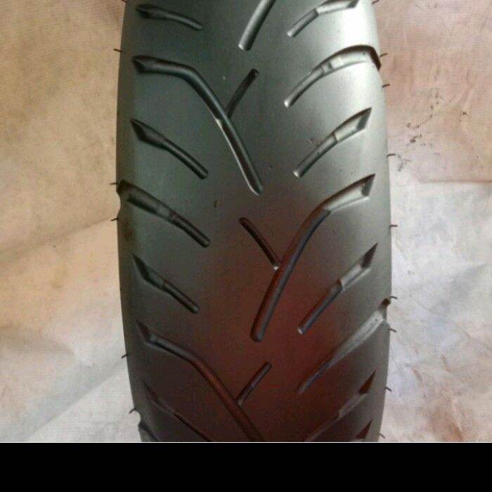 BAN BELAKANG HONDA PCX 120/70-14 TUBLES | Lazada Indonesia