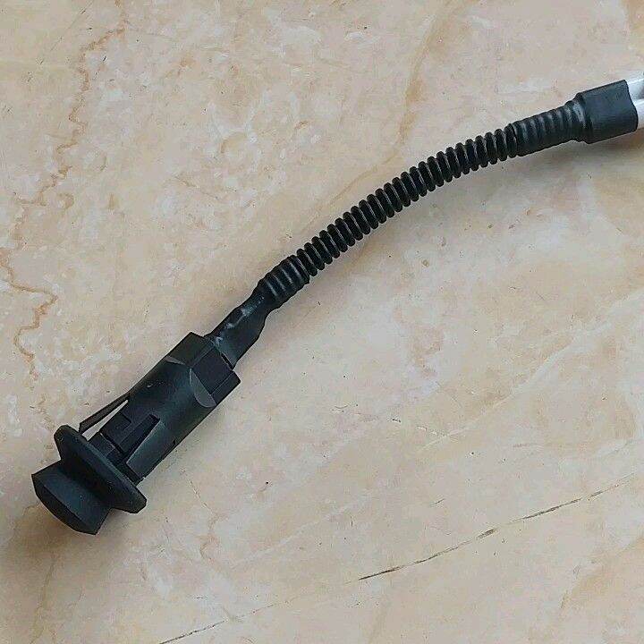 switch engine hood/switch kap mesin innova reborn 2016 2017 2018 2019 ...